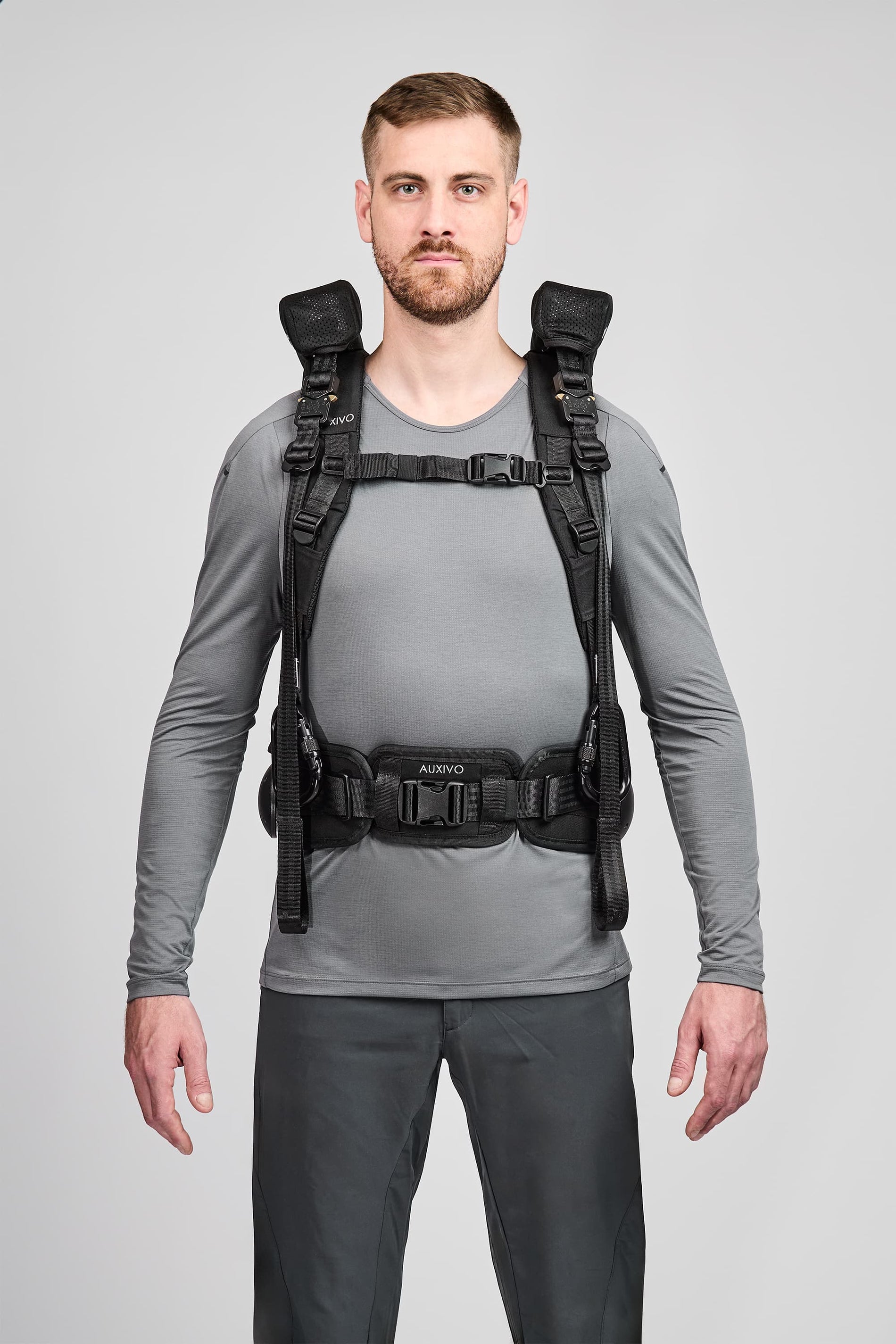 Auxivo CarrySuit | Upper Body Exoskeletons for Heavy Loads