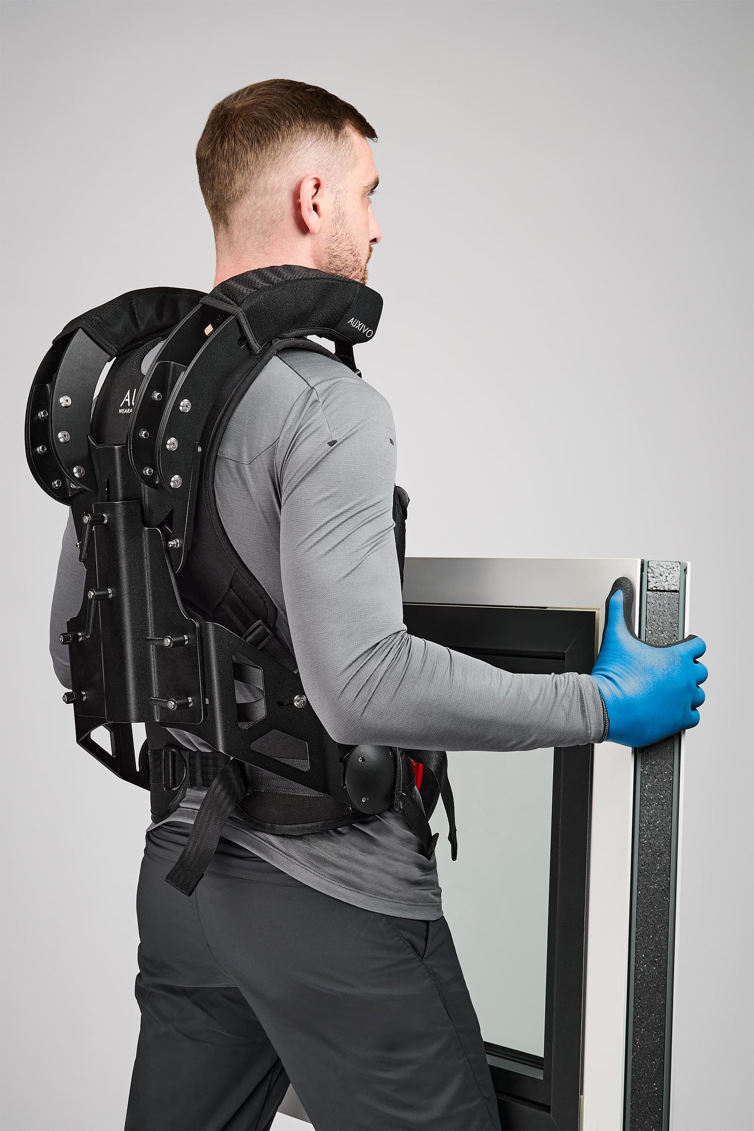 Auxivo CarrySuit | Upper Body Exoskeletons for Heavy Loads