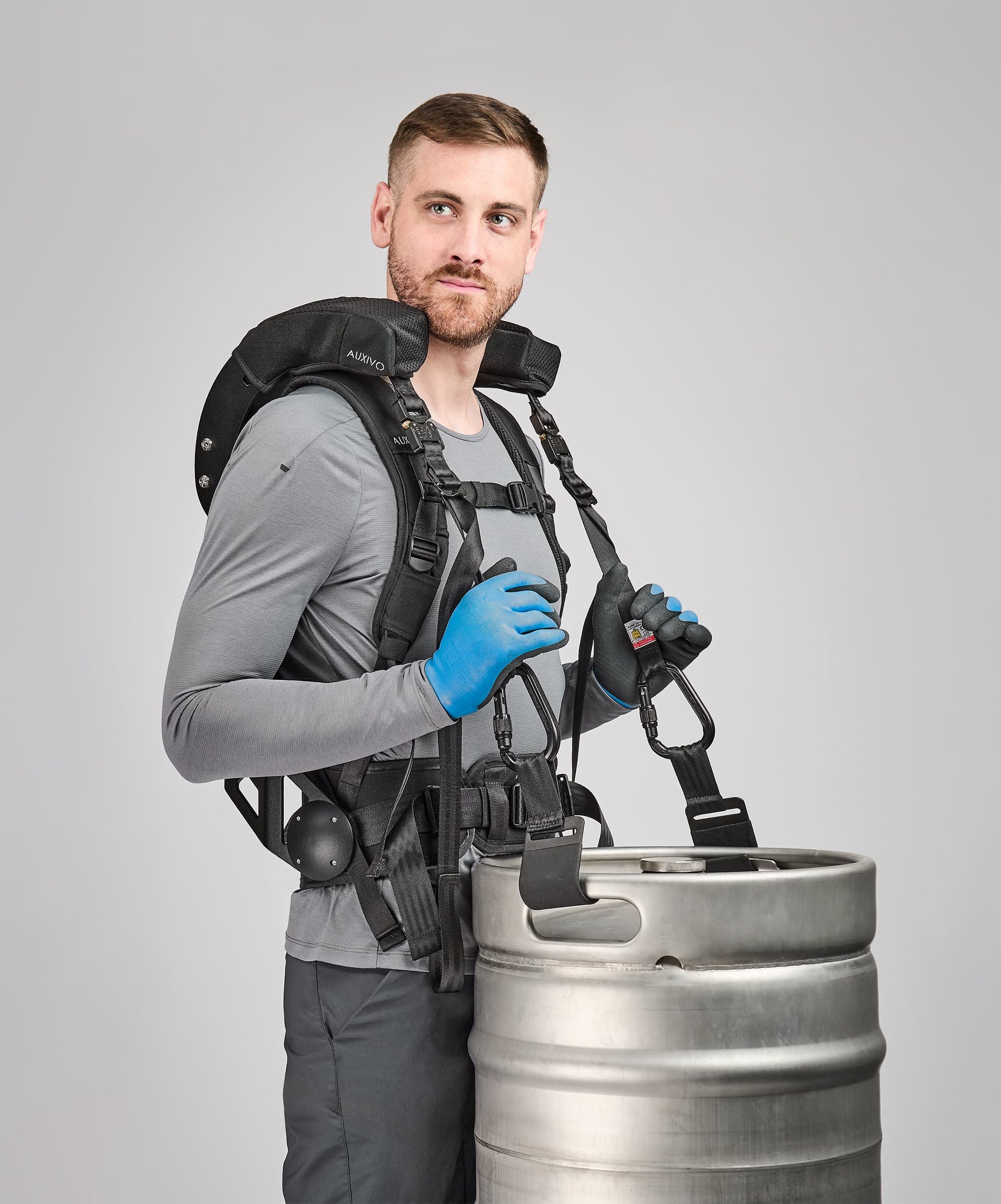 Auxivo CarrySuit | Upper Body Exoskeletons for Heavy Loads